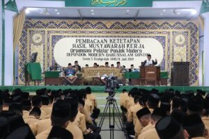 Pembacaan Hasil Musyawarah Kerja OPPM - Pondok Modern Darussalam Gontor
