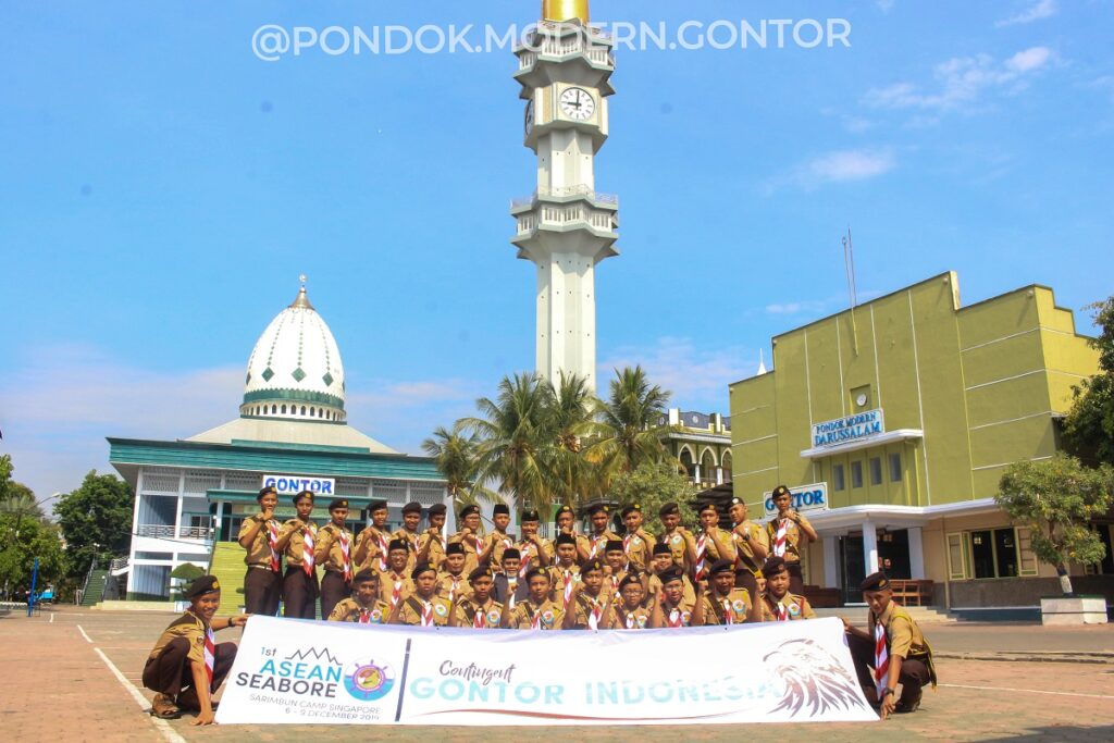 Santri Gontor Ikuti Jambore Internasional di Singapura - Pondok Modern Darussalam Gontor