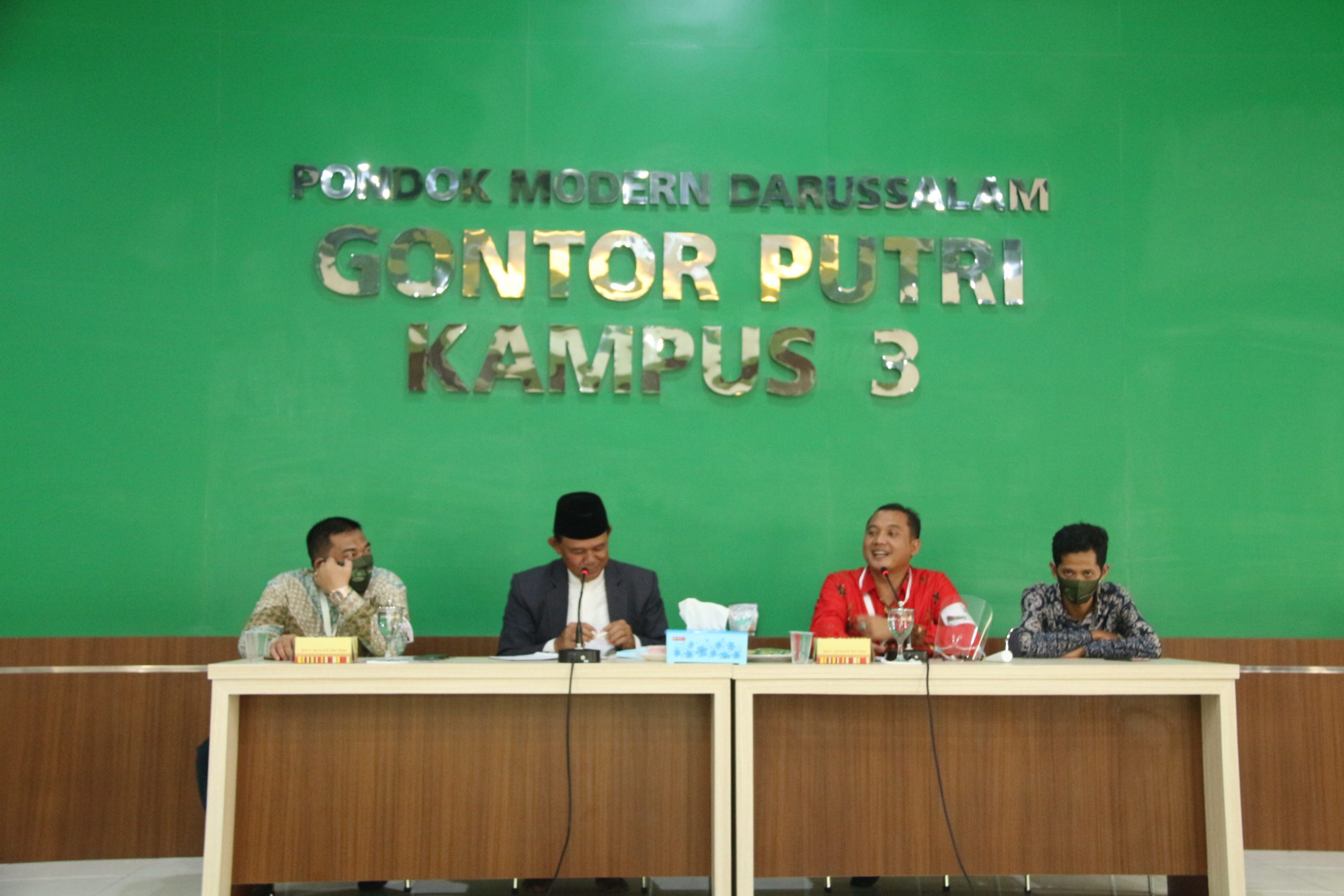 Satgas Covid-19 Gontor Tinjau Protokol - Pondok Modern Darussalam Gontor