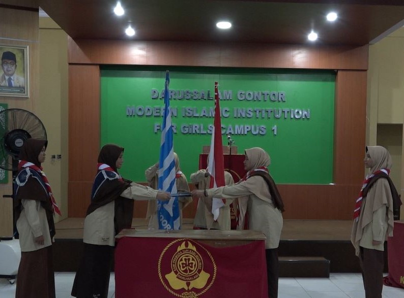 Pelantikan Staf OPPM dan Koordinator; Latih Santriwati Berorganisasi ...