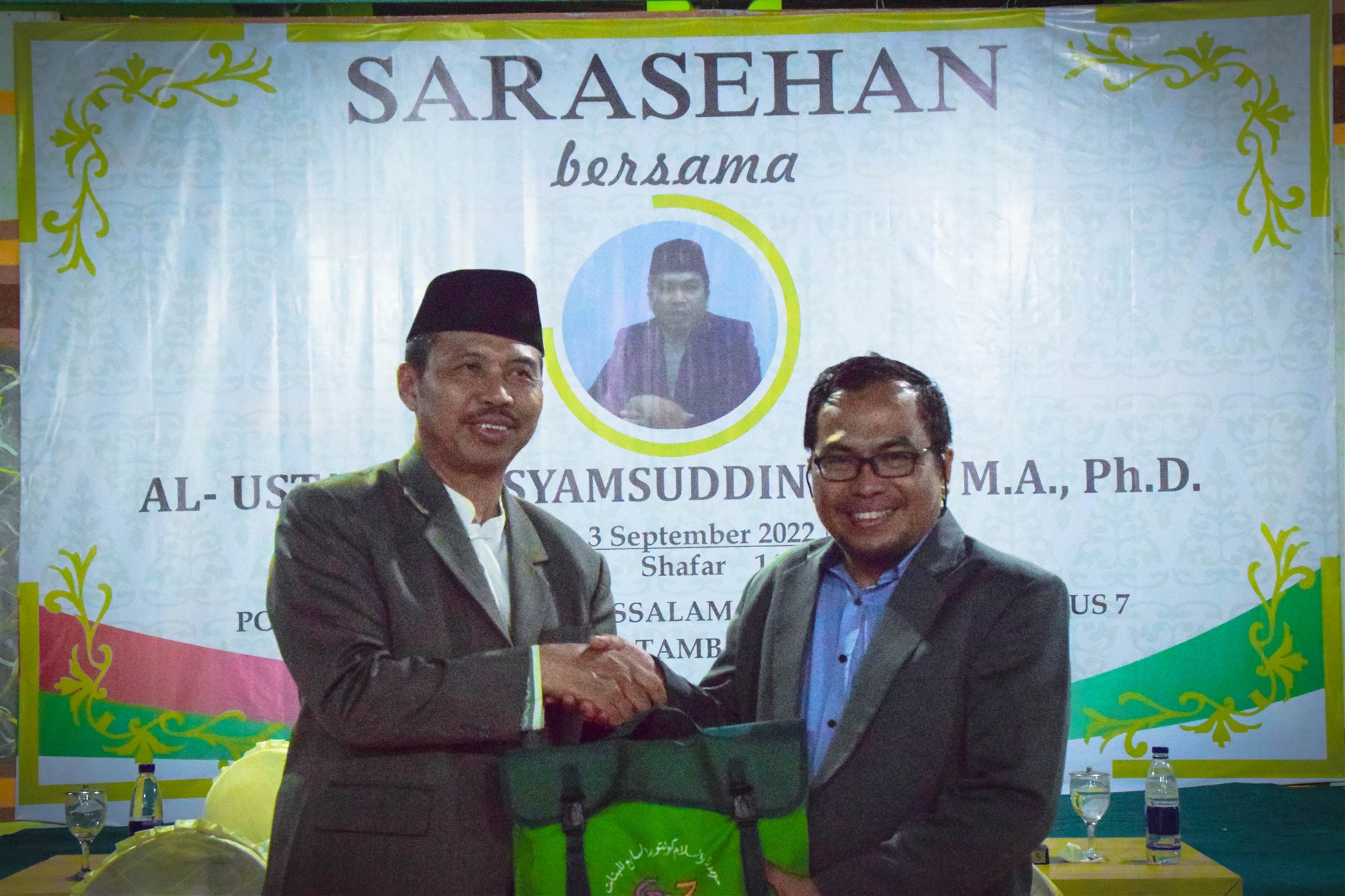 Dr. Syamsuddin Arif, “Siapa Bertahan, Maka Akan Berkembang!” - Pondok ...