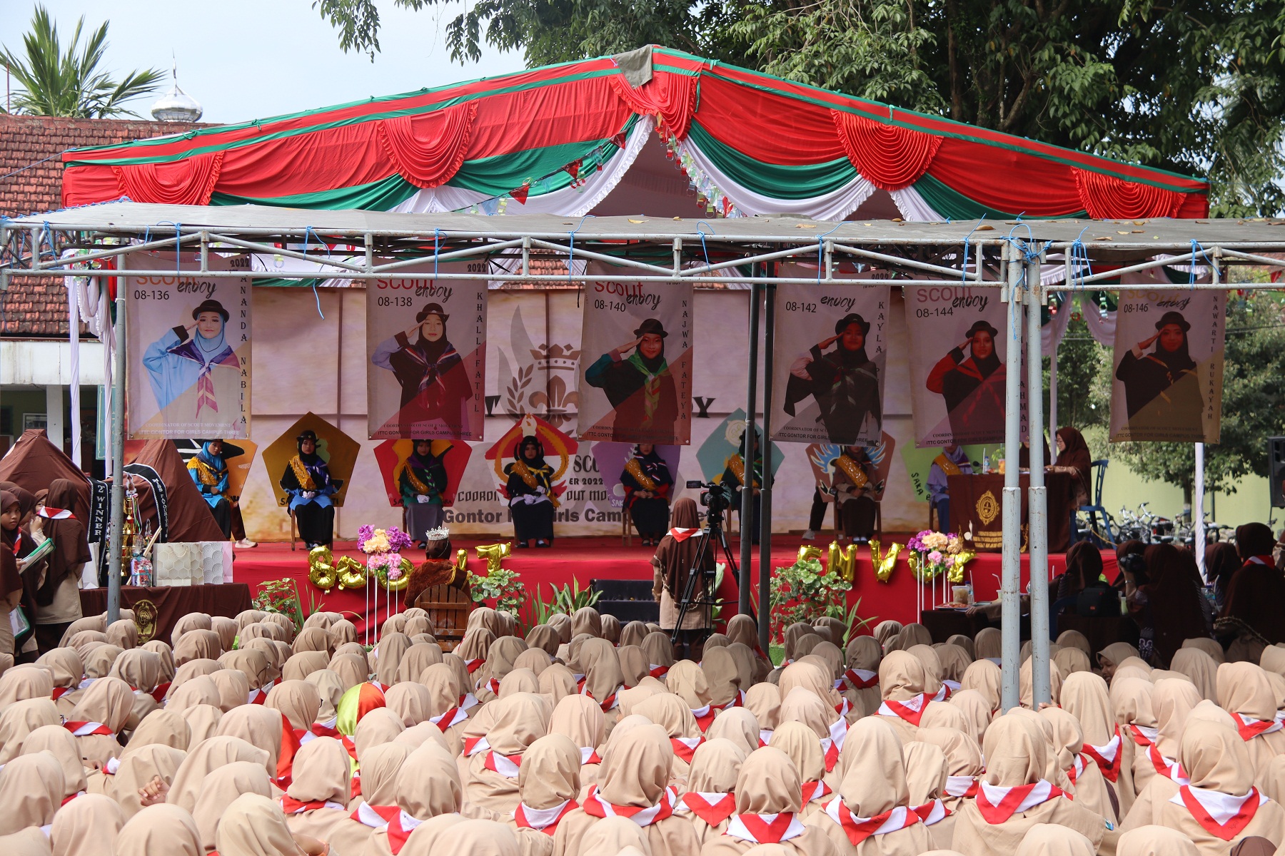 Seleksi Miss Scout: 16 Finalis Siap Bersaing Hingga Garis Finis ...