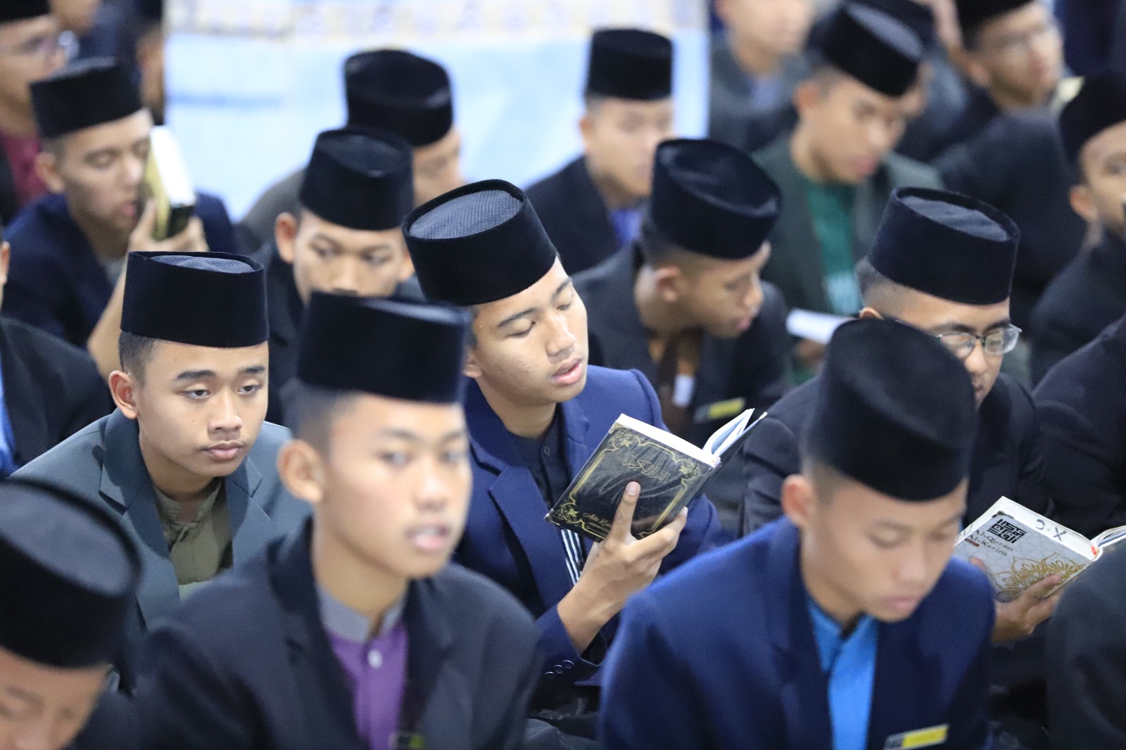 Menengok Sekilas Kegiatan Ubudiyyah Santri Gontor - Pondok Modern ...