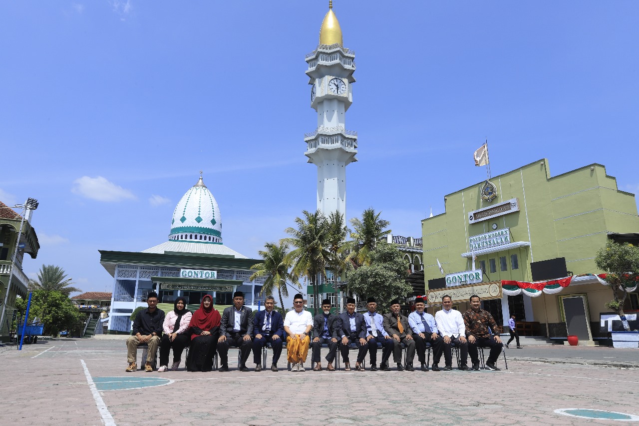 Komisi X DPR RI Adakan Kunjungan ke Gontor