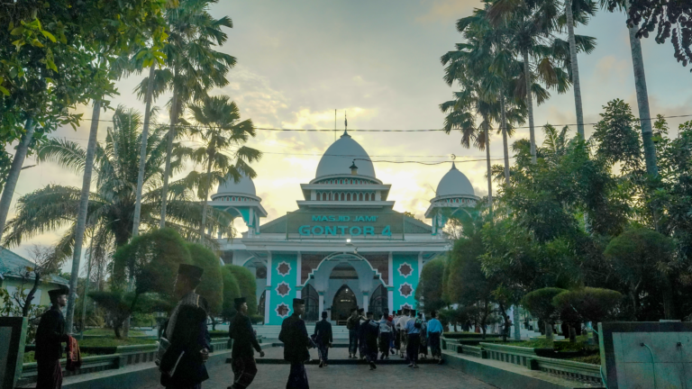 Pondok Modern Darussalam Gontor Kampus 4 - Darul Muttaqien - Pondok ...