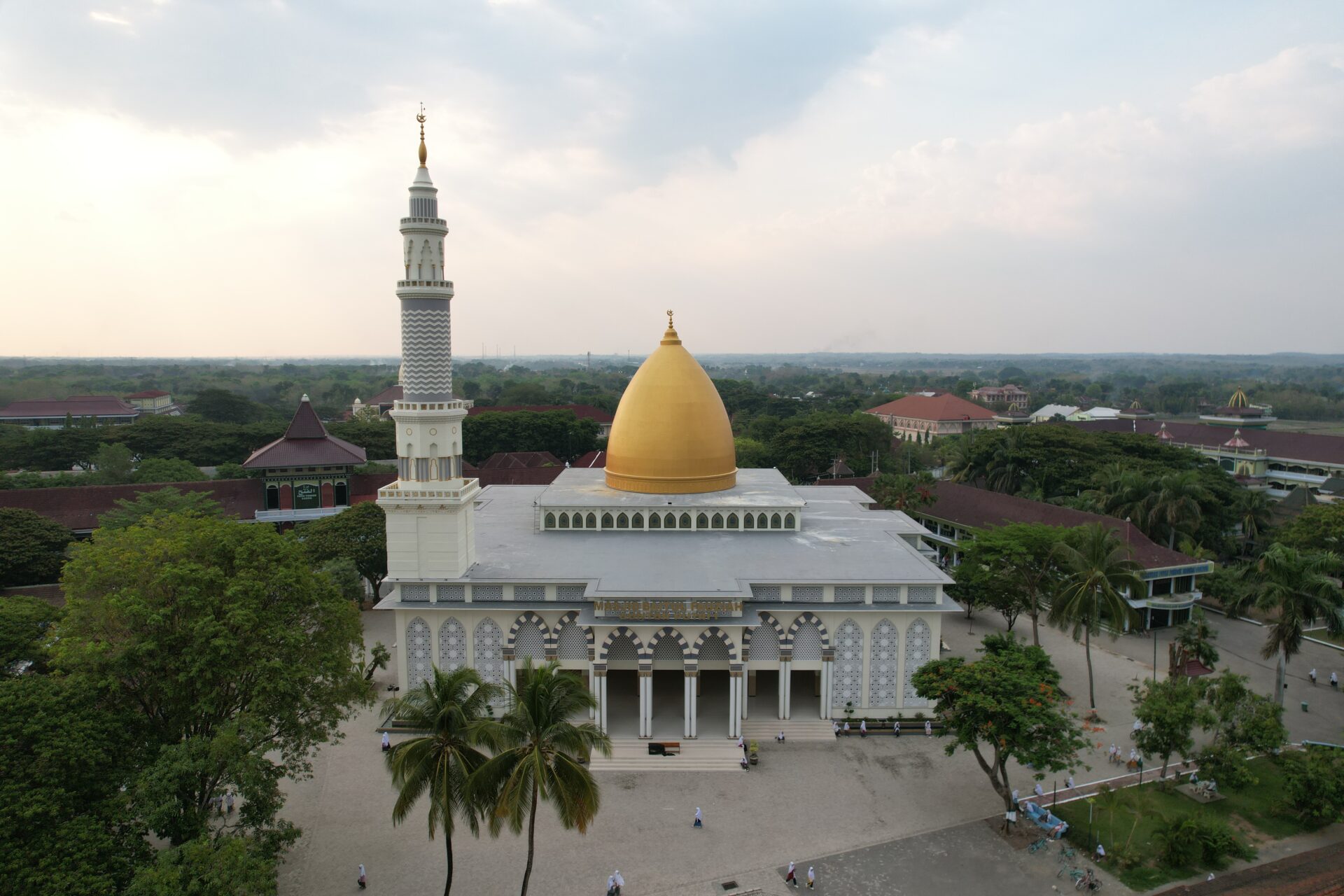 Pondok Modern Darussalam Gontor Putri Kampus 1 - Pondok Modern Darussalam Gontor