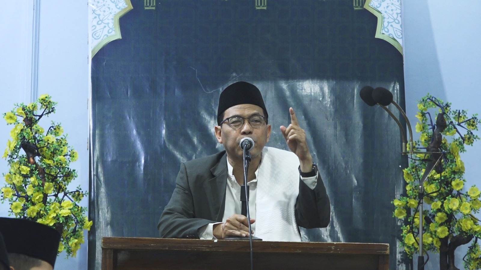 Kuliah Shubuh 14 Ramadhan 1447 H, Al-Ustadz Dr. H. Ahmad Suharto, M.Pd ...